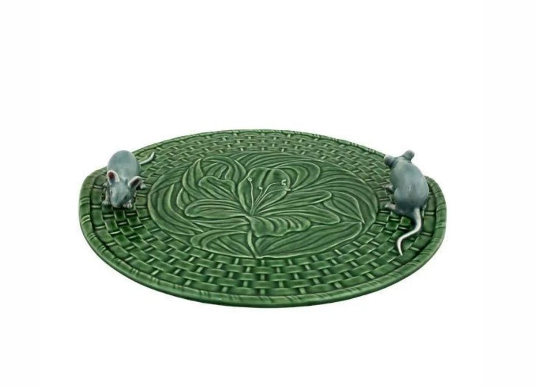 Green Lily Cheese Tray with Mouse – Homestead Store